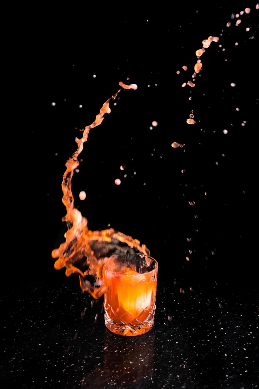 Eat + Drink | THE COMMODORE